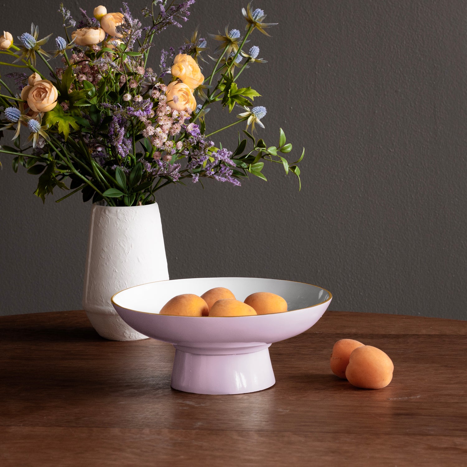 ENCANTO Carnaval Small Pedestal (Lilac and White)